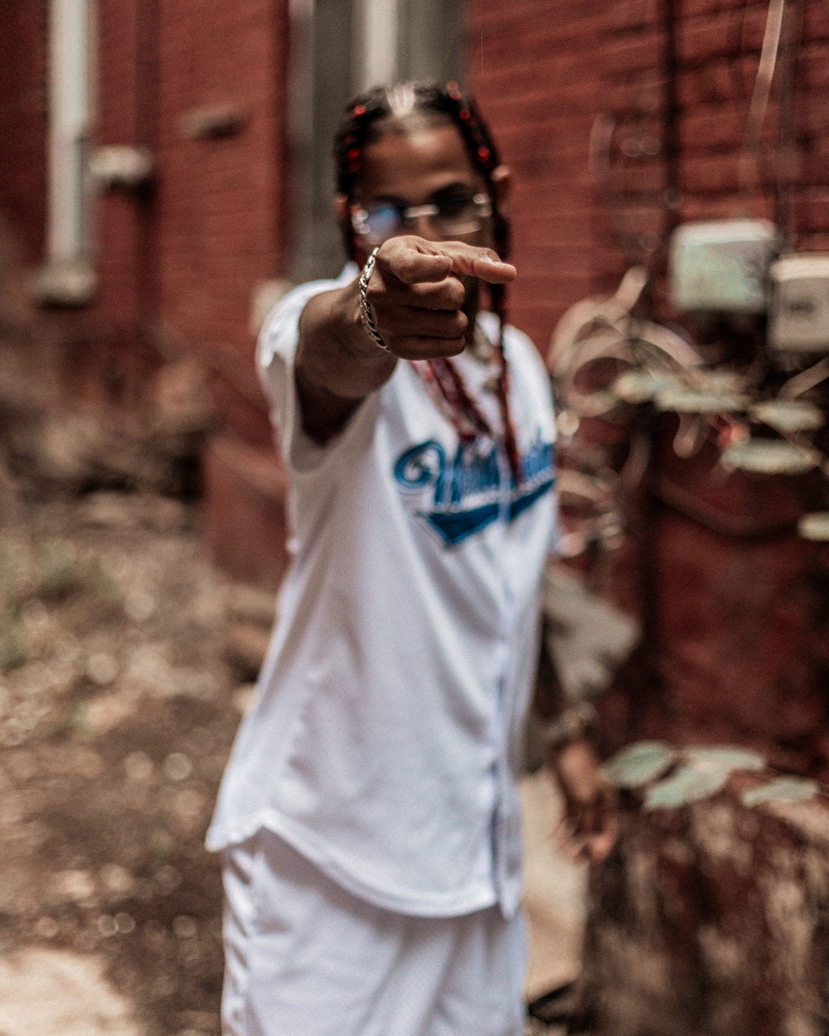 ALTUR SANTOS LANZA SU NUEVO SENCILLO “SIN DUDAS” Y CONQUISTA NUEVOS ...