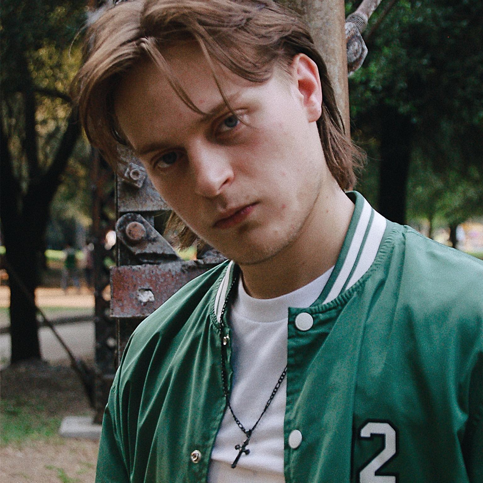 Roberto Vaquero: El Artista Multinstrumentista y Compositor de ...