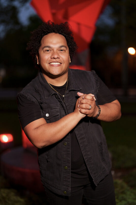 DAMIAN, A RITMO DE CUMBIA, VALLENATO Y FUSIONES CARIBEÑAS, SIGUE EN ...