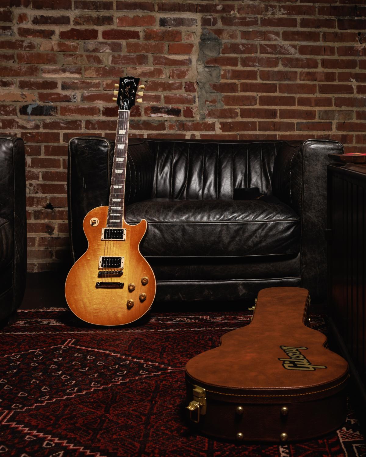 La Slash ‘Jessica’ Les Paul Standard ya está disponible en todo el ...