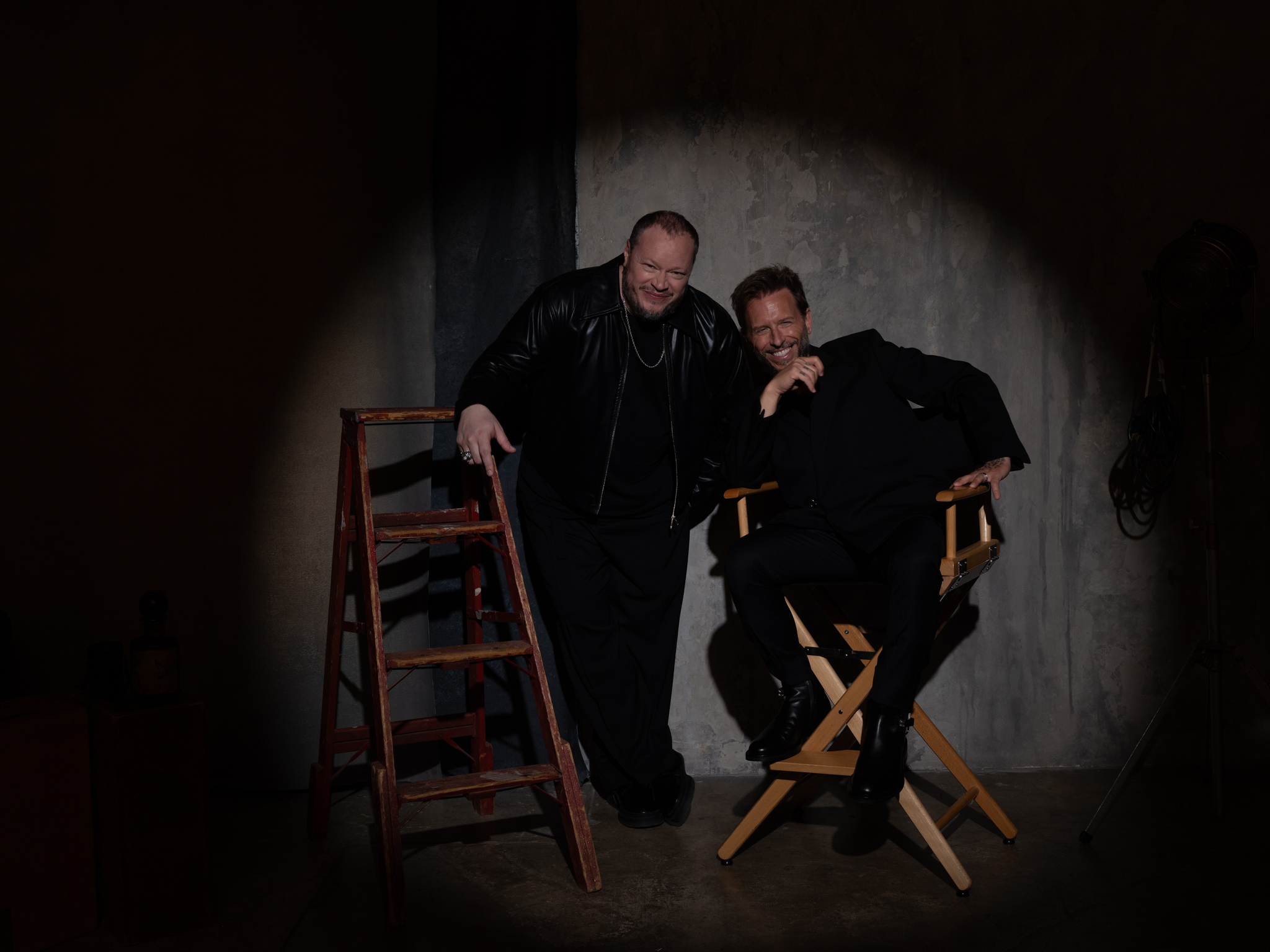 SIN BANDERA presenta su nuevo álbum “ESCENAS” - El Flash de Soledad